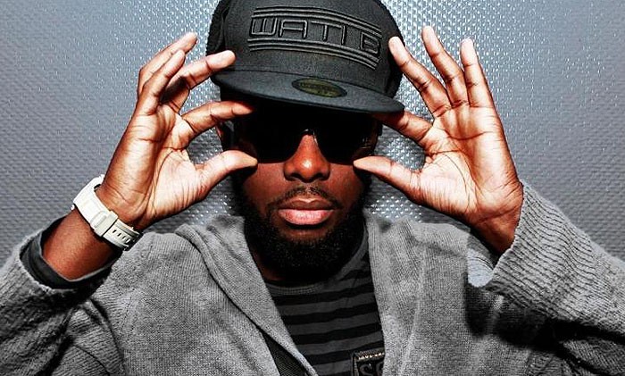 PS4 : Maître Gims se lance dans un freestyle à la gloire de la console